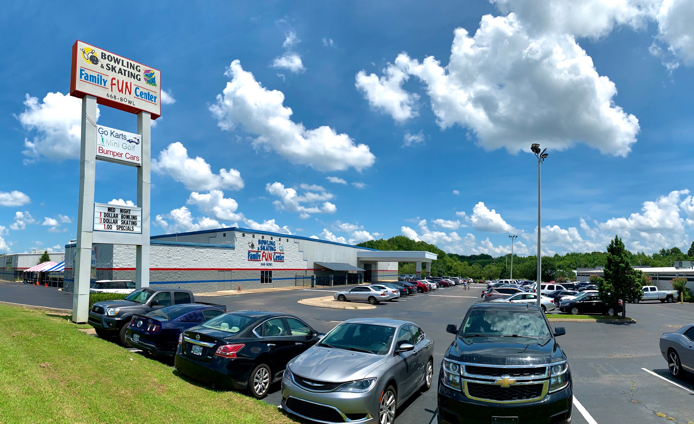 Home | Bowling & Skating Family Fun Center